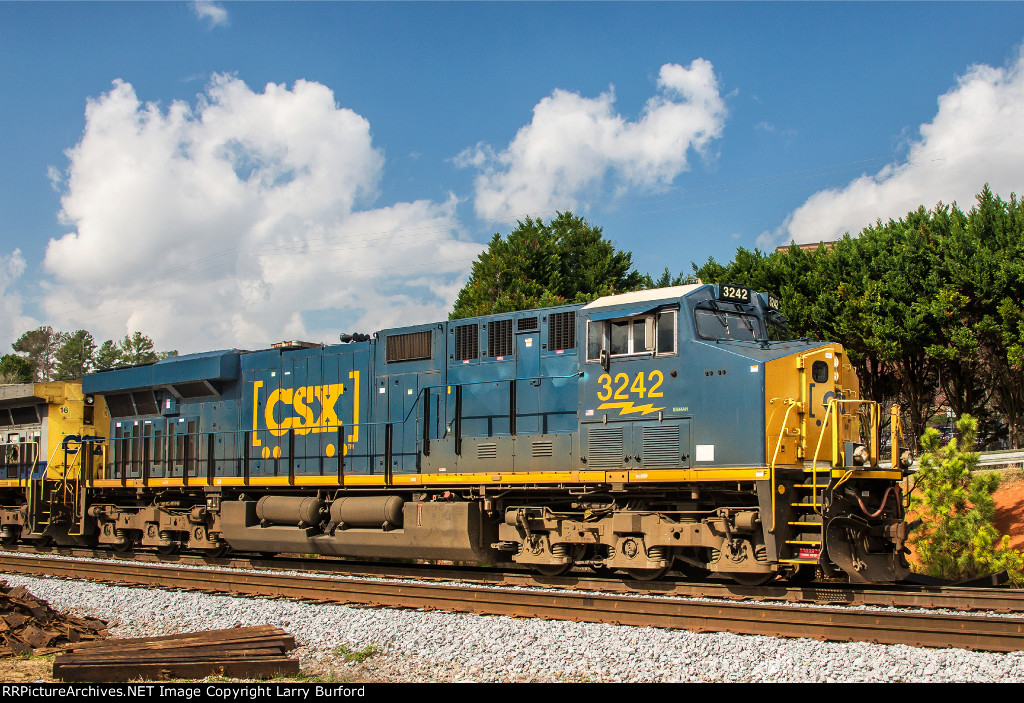CSX 3242